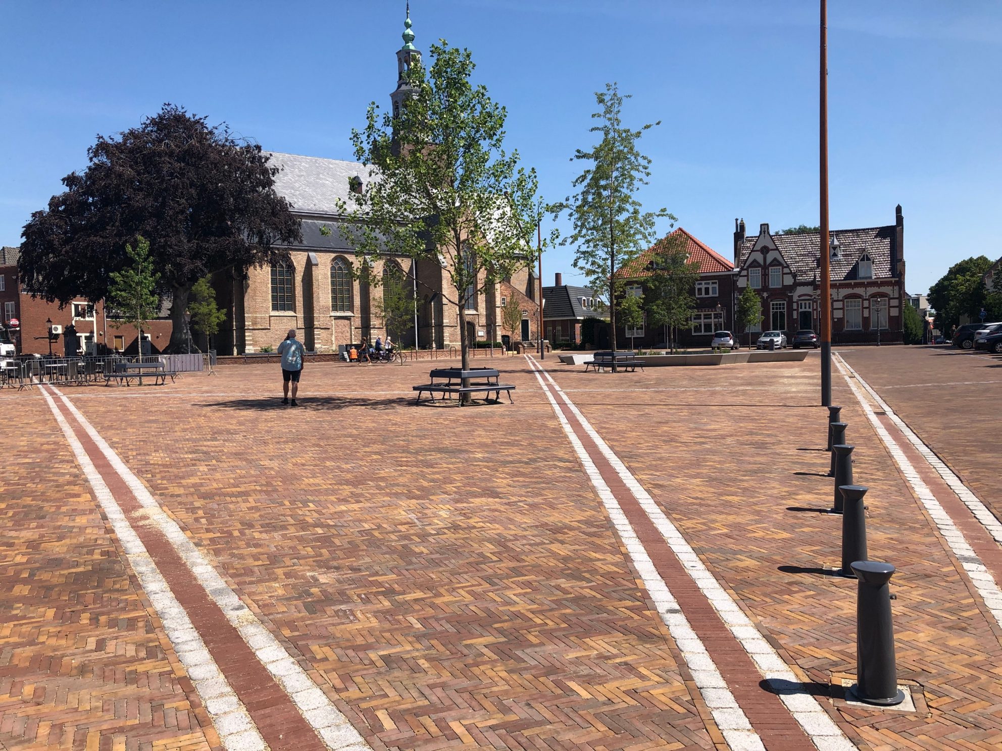 Rustic modern and lively again